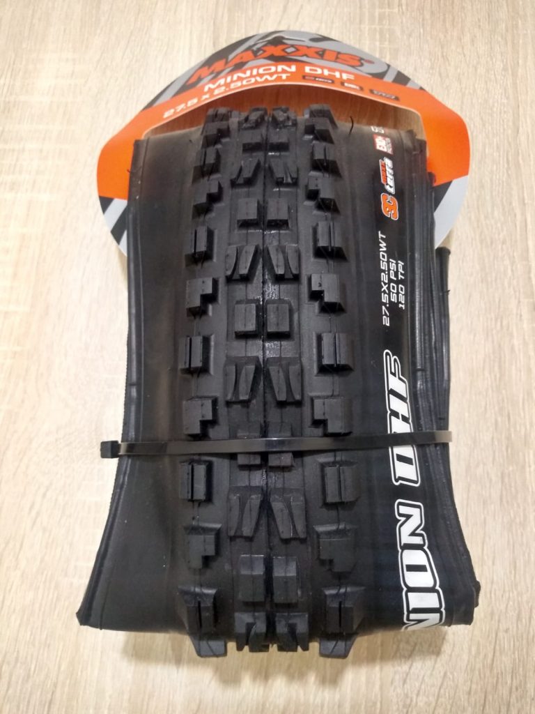 LLANTA MAXXIS MINION DHF 27.5X2.50WT 3C/MAXX TERRA/EXO+PROTECTION/TR – Útil